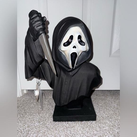 Holiday | Halloween Scream Ghost Face Light Up Bust | Poshmark